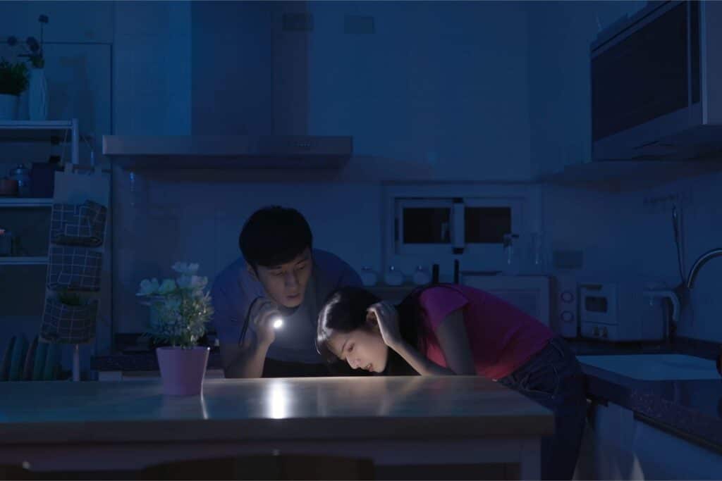 Power Outage: Preparation and Safety Tips | RST Electrical